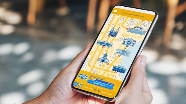 Cơ hội “rinh” iPhone xịn với thử thách “đi bộ” trên PV Mobile Banking